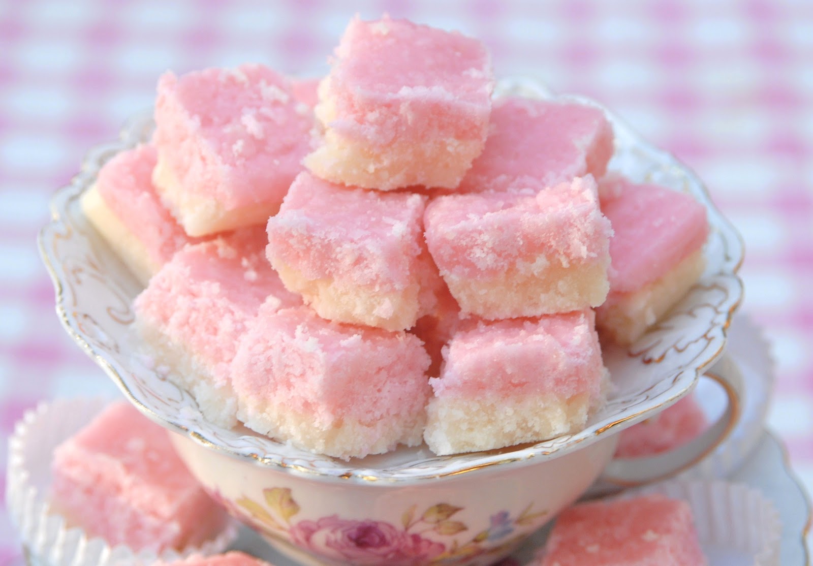 Pink Piccadilly Pastries: Coconut Ice, Round 2
