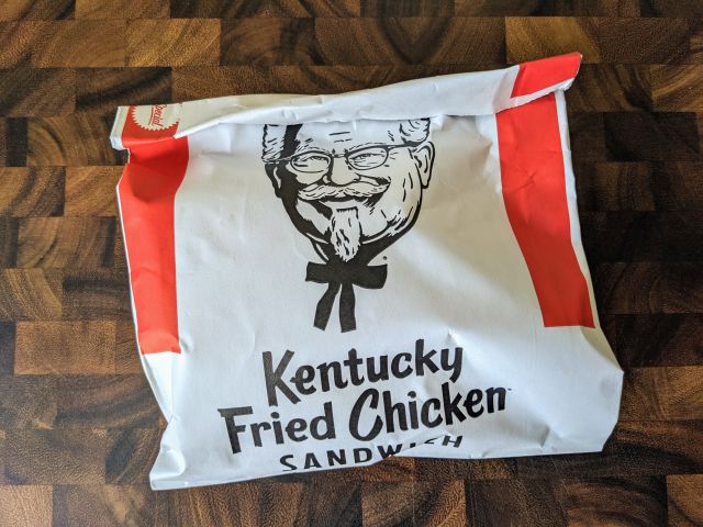 Review: KFC - Classic Chicken Sandwich