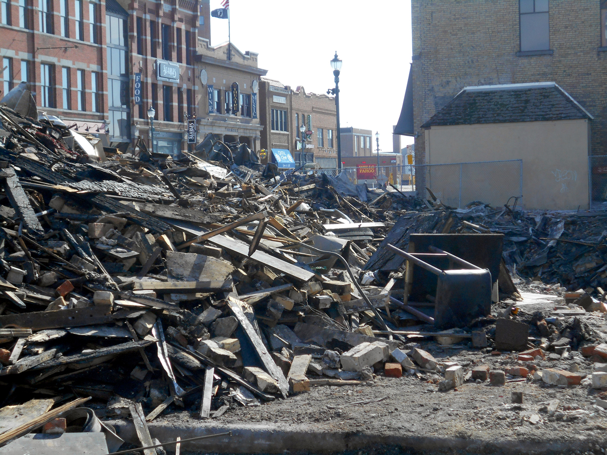 The Press Bar Fire - St. Cloud, MN