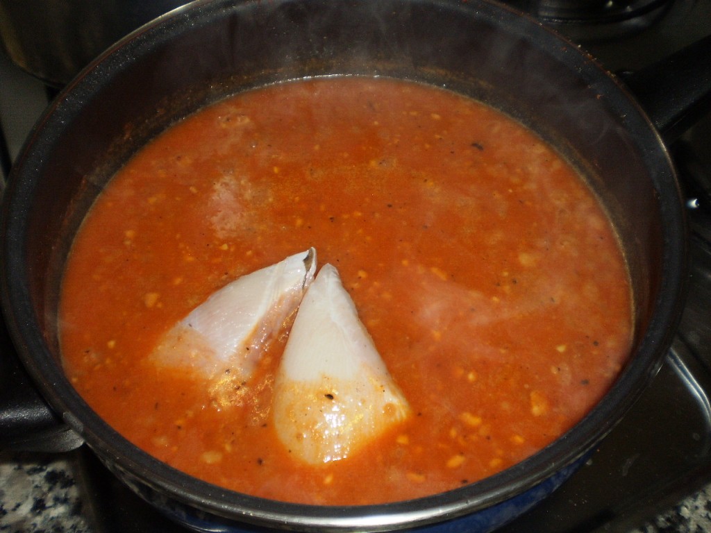 COCINA SIN TONTERIAS: Raya en salsa de picada