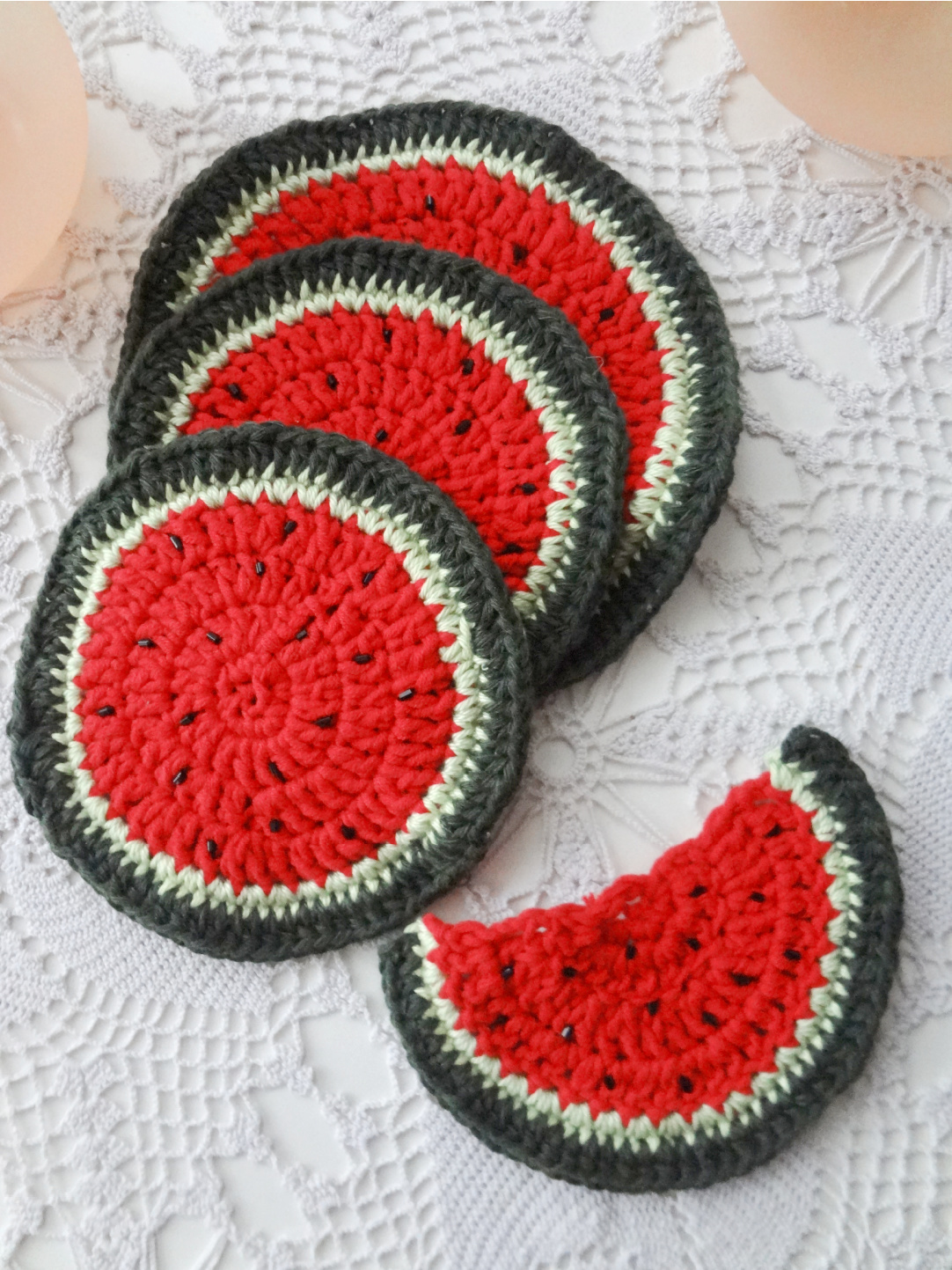Little Treasures: Crochet Watermelon Coasters - free pattern