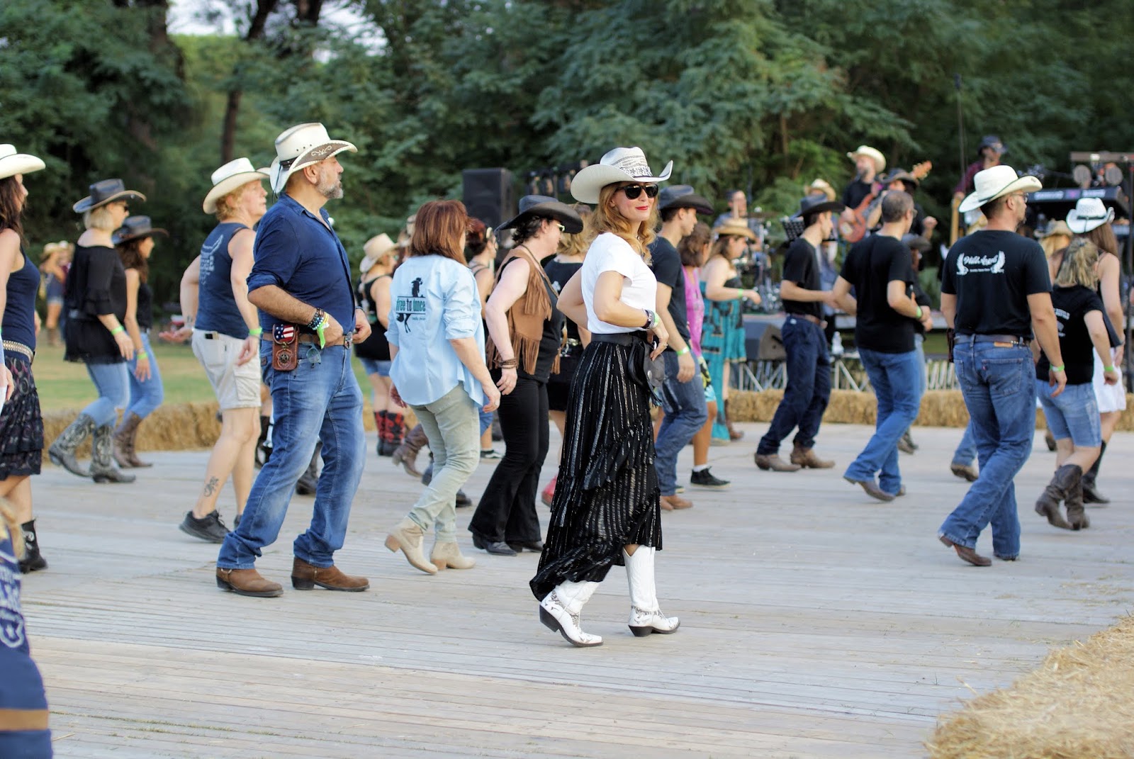 A fashion Country line dancer blogger | Fashion and Cookies - fashion ...