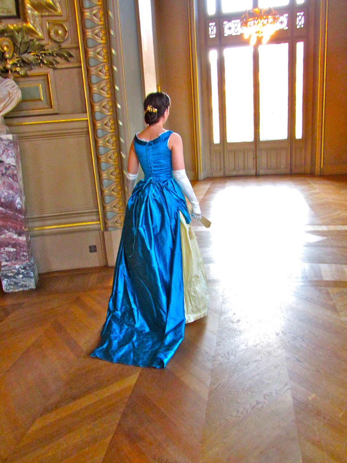 Une tournure pour l'opéra : les photos | Les choses délicates