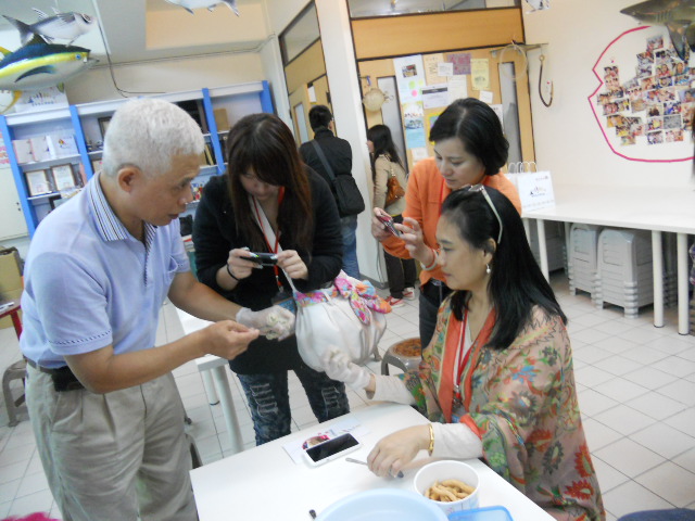 Lets Soar With Eagles: Taipei Factory Tours: Teng Feng Fishball Museum ...