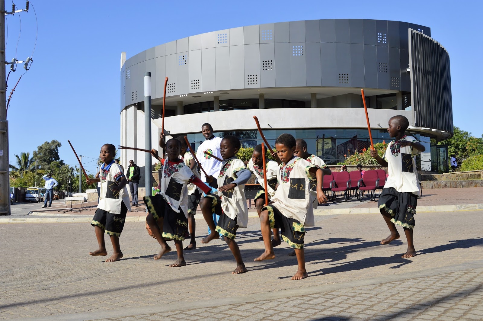 Monumento E Centro De Interpretacao Da Matola: MONUMENTO DA MATOLA