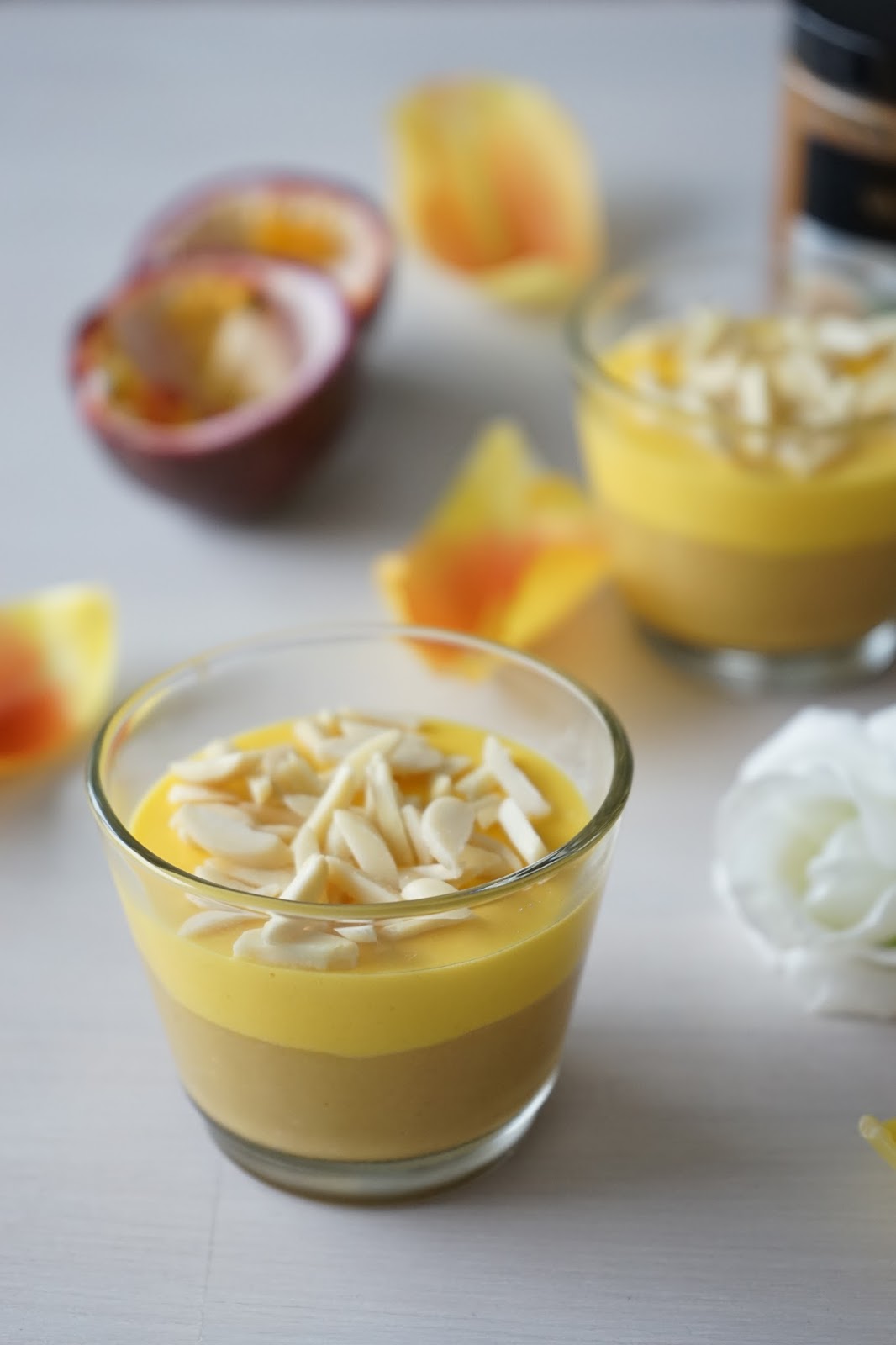 The Cook Time: Crème au praliné, fruits de la passion et amandes en ...