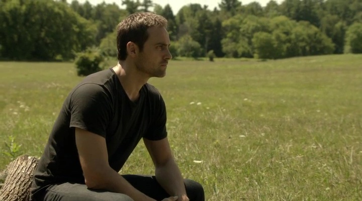 Auscaps Stuart Townsend Shirtless In Xiii The Series 2 13 Battlezone
