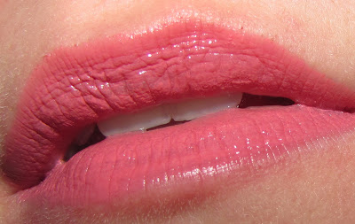 Artful Beauty: Diaries of a Makeup Addict: Nyx Round Lipstick in Very ...