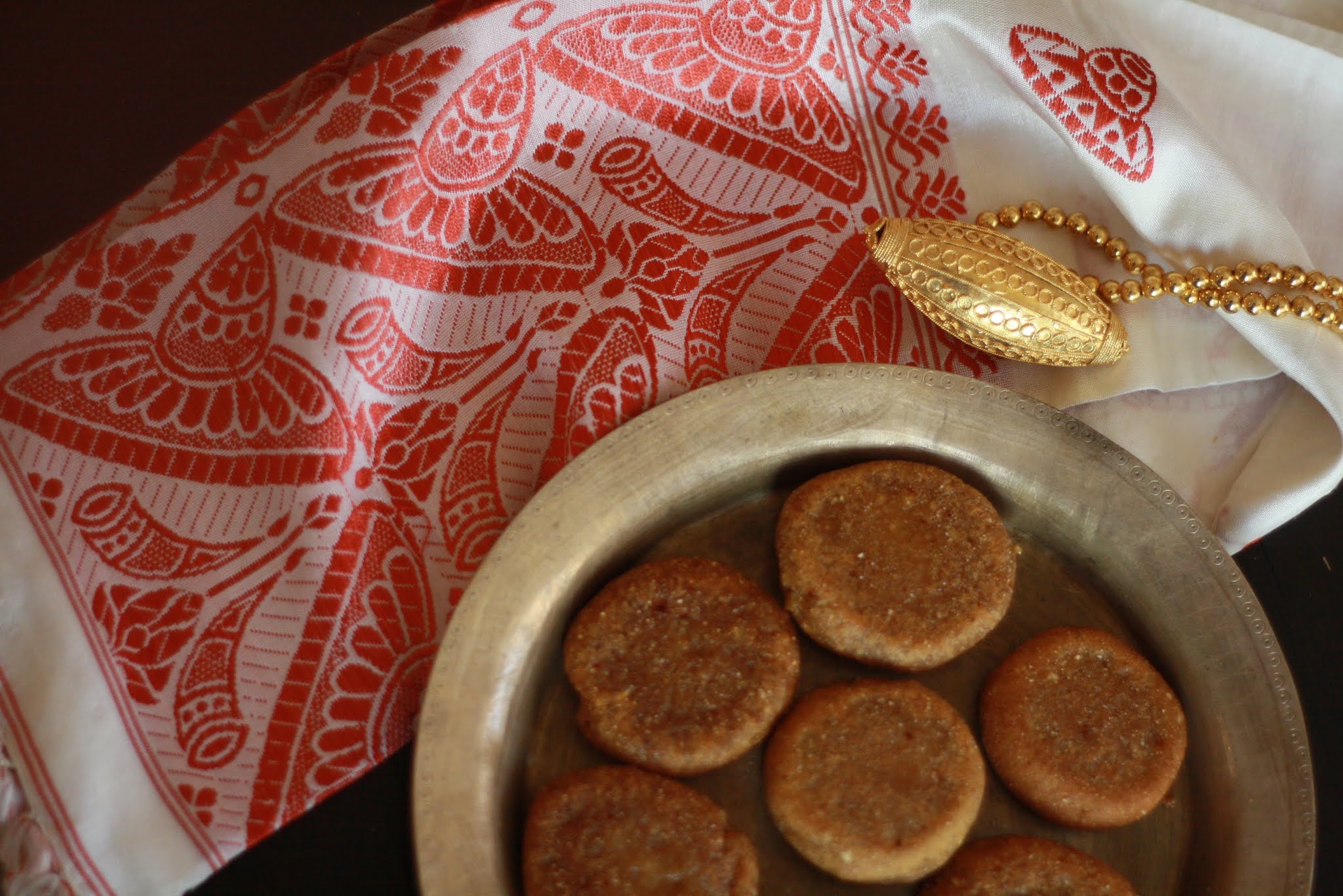 Gheela Pitha or Ghila pitha Recipe and A very happy Rongali Bihu
