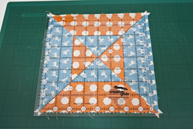 needles and lemons: Double hourglass block tutorial