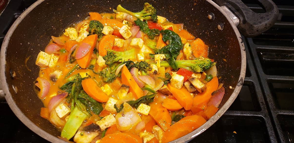 HCF: Thai Pra Ram Tofu with Vegetables (Peanut Butter Sauce) - Vegan