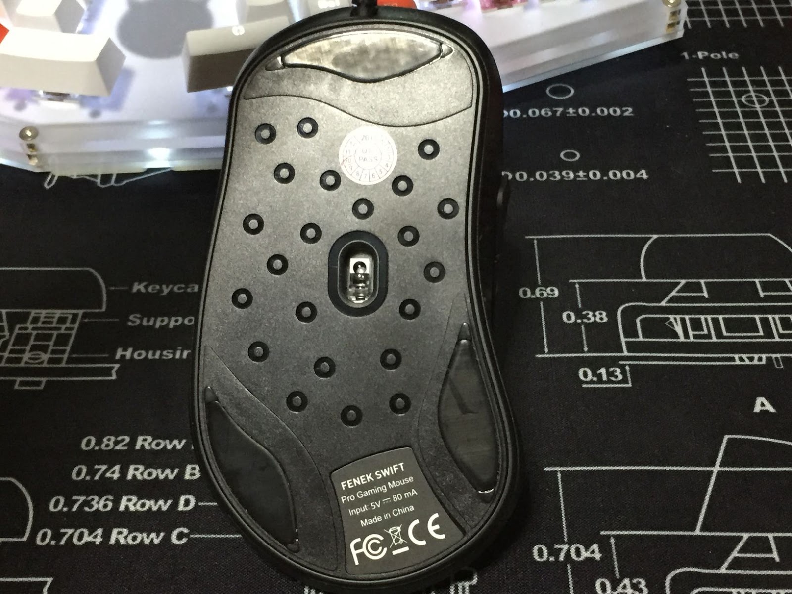 Chocolate Device2: Fenek SWIFT Pro Gaming Mouse