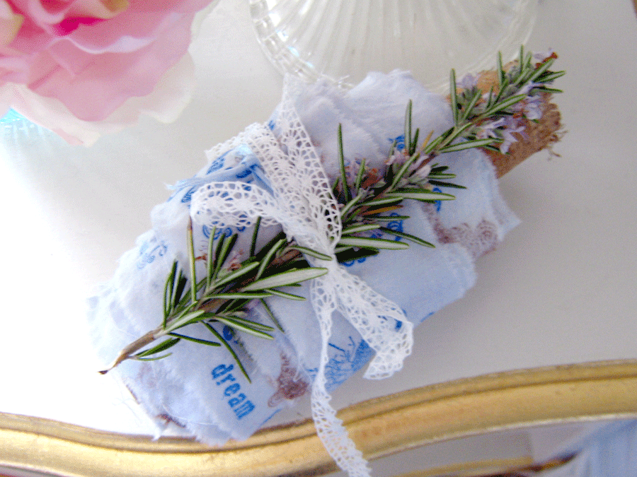 LilyOake: Handmade Ribbon