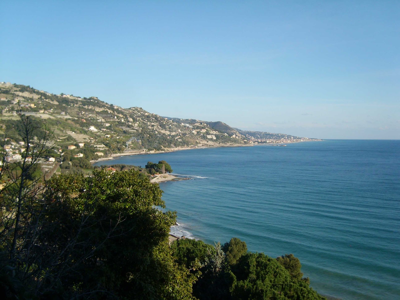 Au fil des jours: de Menton à Vintimille