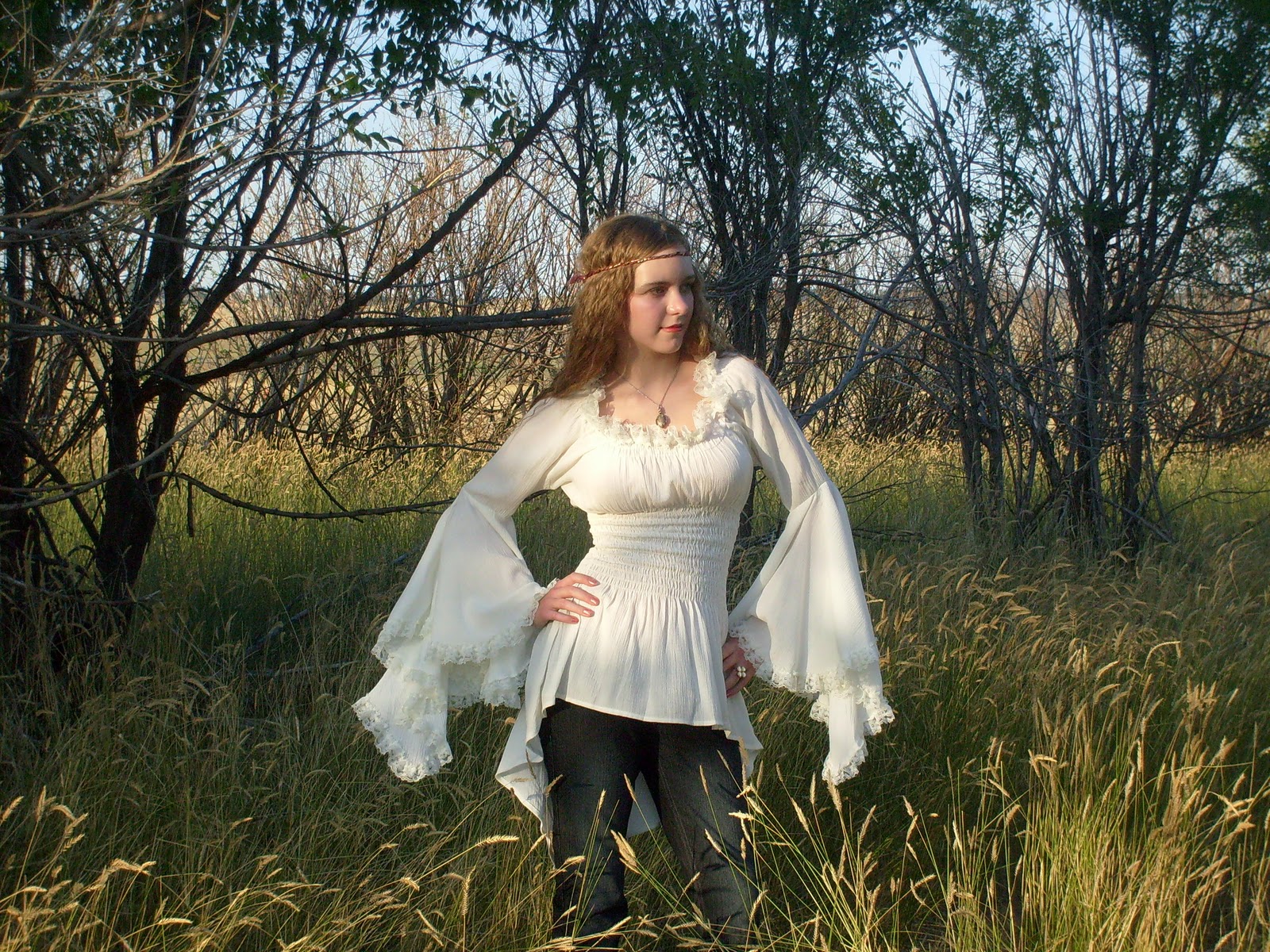 Ghost Horses Gallop for the Earth!: THE HOLLY KING, A Family Holiday ...