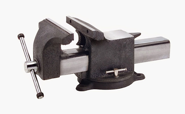 Ragum Penjepit Benda Kerja pada Mesin Frais - Siddix