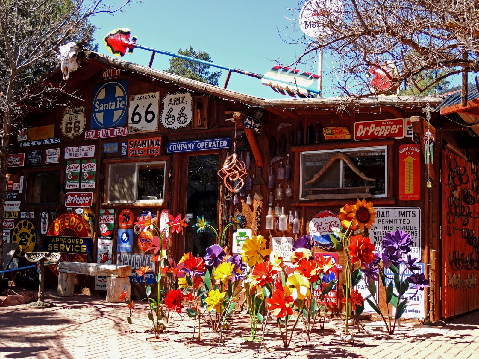 goin' RV Boondocking: Cowboy Redneck Gallery Hoppin' and Fantisificatin'