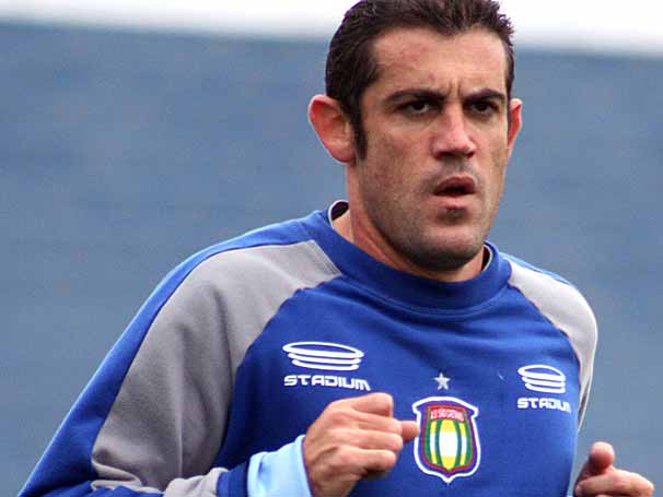 Espaço Aberto: Finazzi chegou. Só pode ser provocação. E brincadeira.