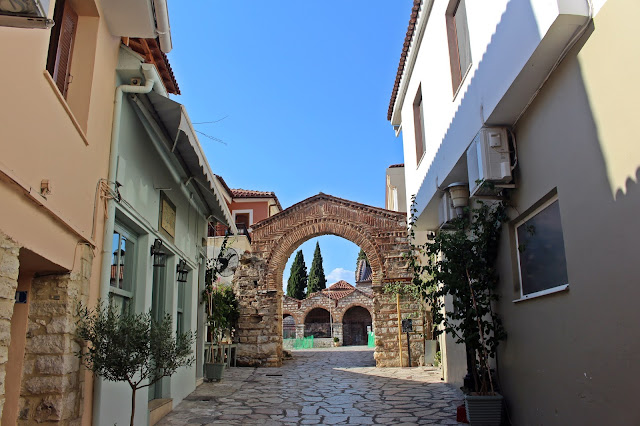 ΑΡΤΑ 10 ΛΟΓΟΙ ΓΙΑ ΝΑ ΤΗΝ ΕΠΙΣΚΕΦΤΕΙΣ | TRIPS AND DREAMS by MARY