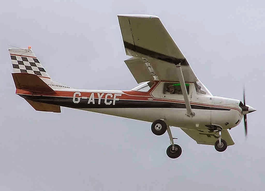 Aircrafts: CESSNA 150