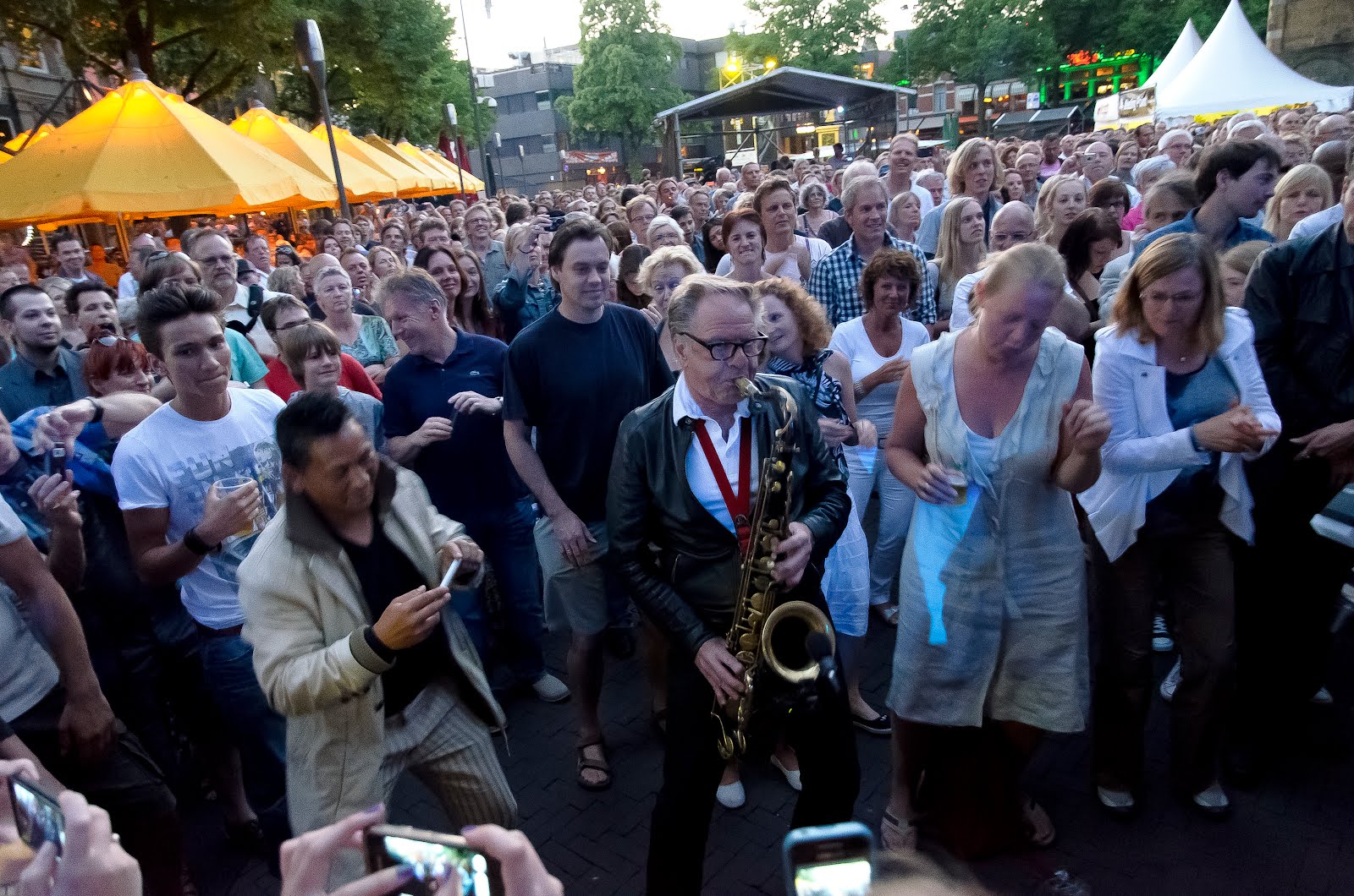 Photography: Playing the saxophone
