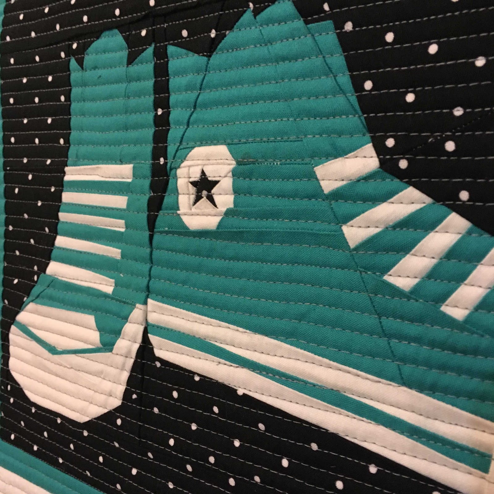 Studio Dragonfly: Converse Shoe Quilt - The Perfect Gift For A Teenager