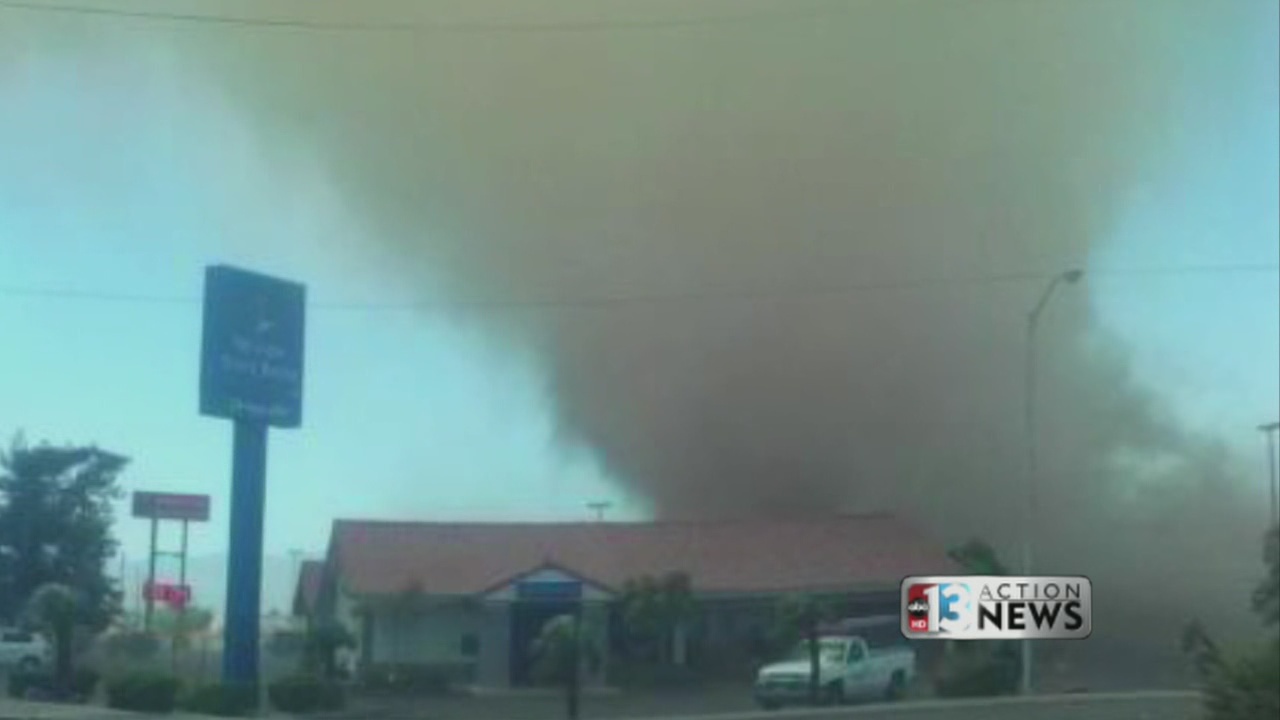 The Original Weather Blog: Large Dust Devil Caused Structural Damage in ...