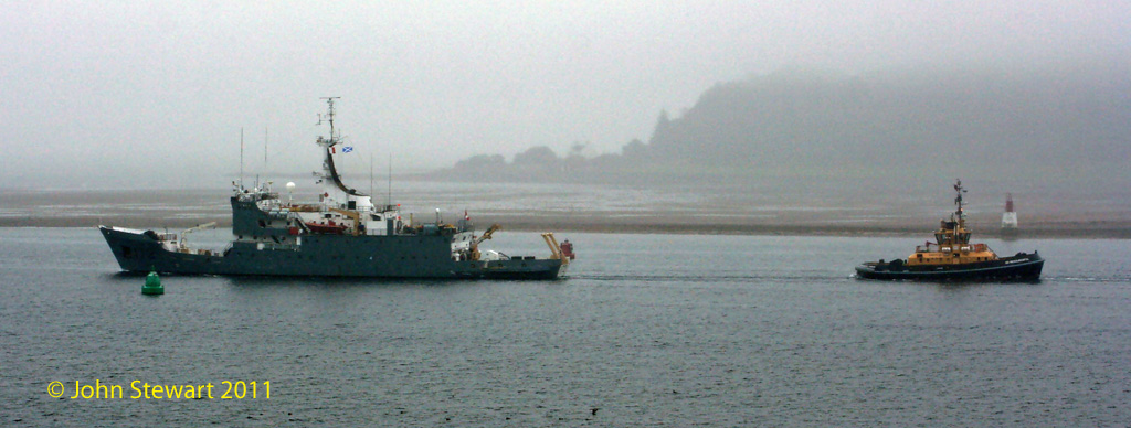 Clyde Naval Gazing: HMCS Quest