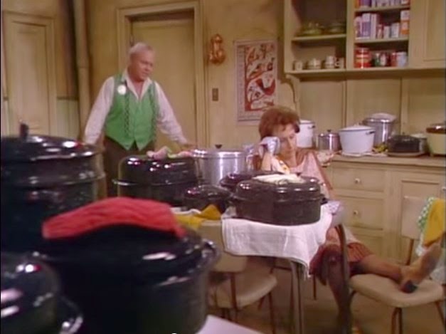 Holiday Film Reviews: All In The Family: "Too Good Edith"