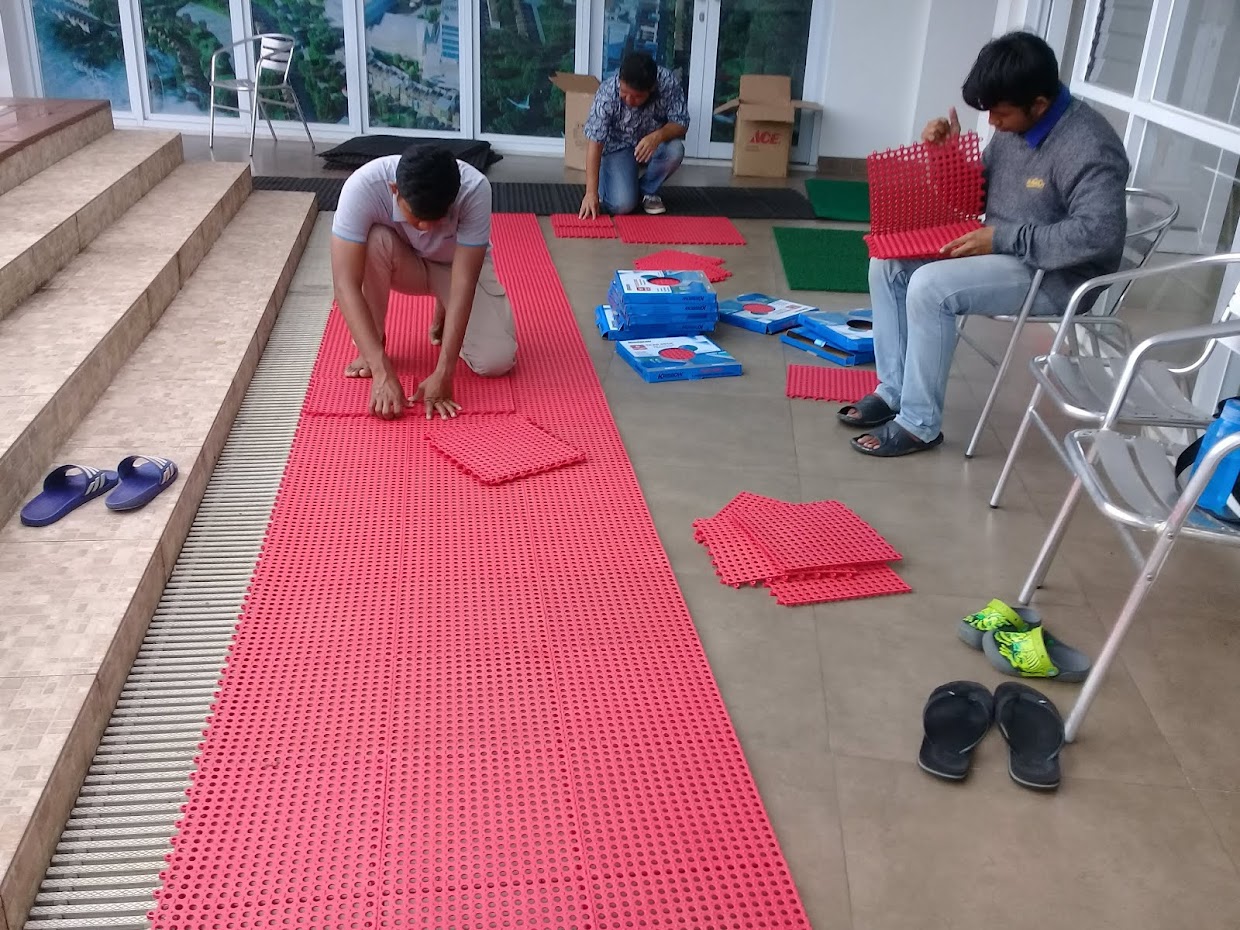 Karpet Karet Roll Coin, Karpet karet bordes, Karet roll 089604376367 3M ...