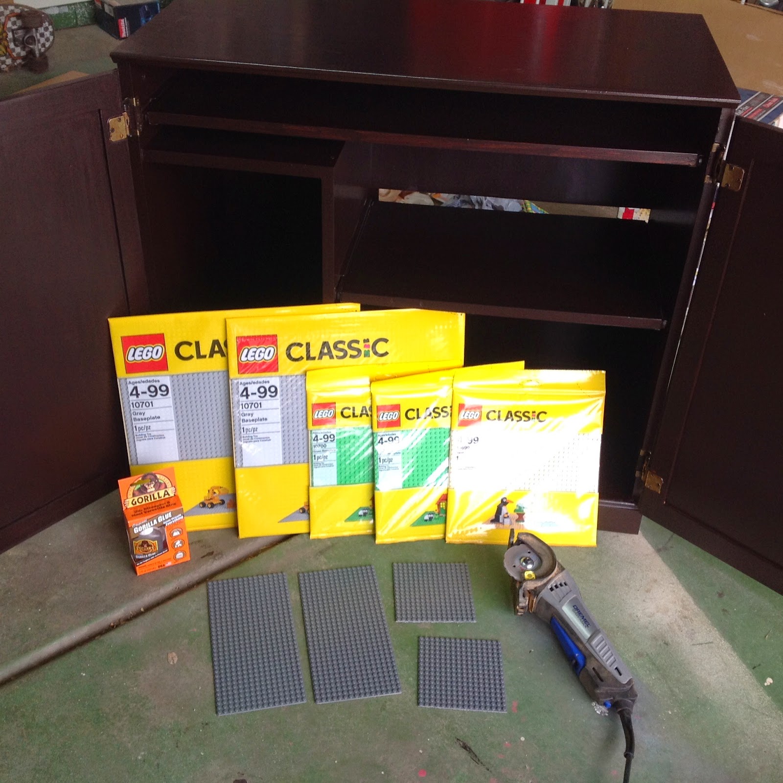 mimiberry creations: DIY Hidden Lego Play Station