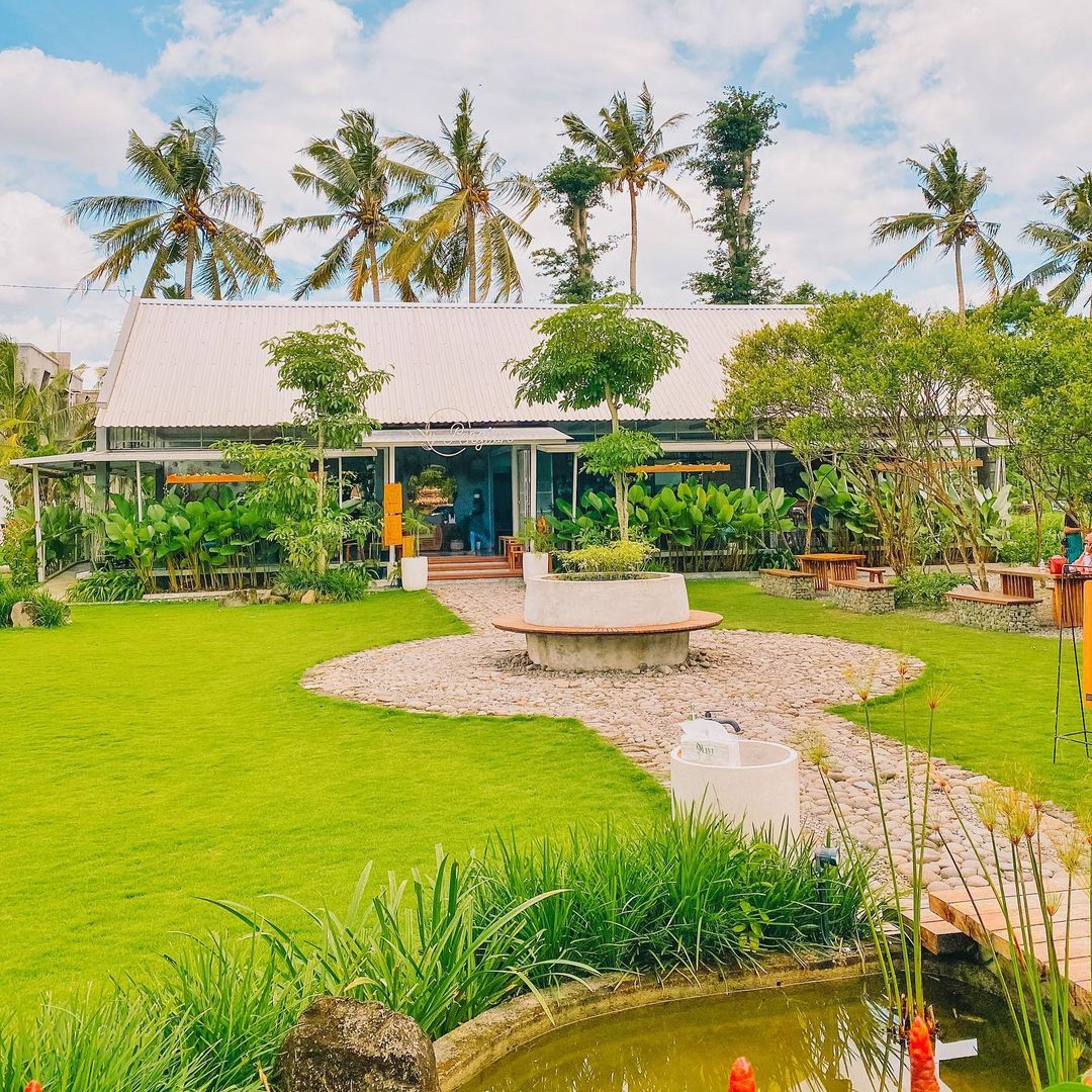 Pengilon Cafe Jogja - Review Harga Menu, Fasilitas Lengkap dan Lokasi