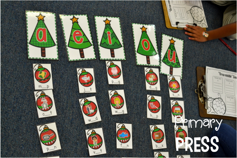 Christmas Centers - Primary Press