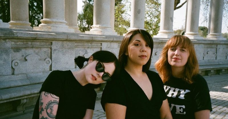 PEANESS – SINGLE REVIEW