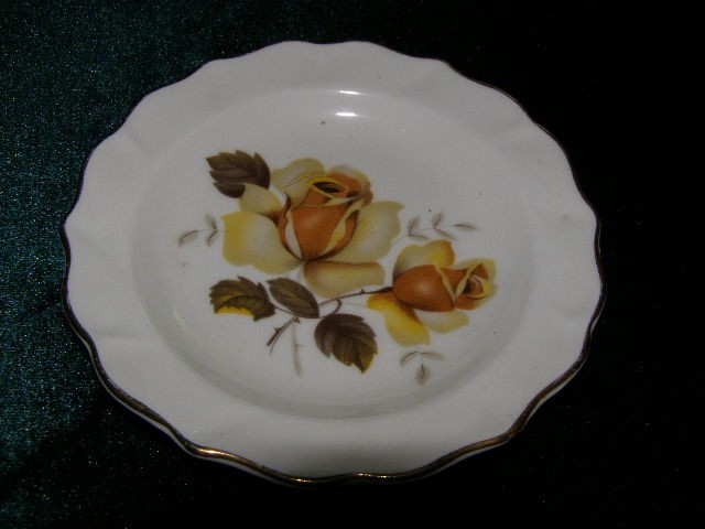 Just a little something: History through china - cherished pin dishes