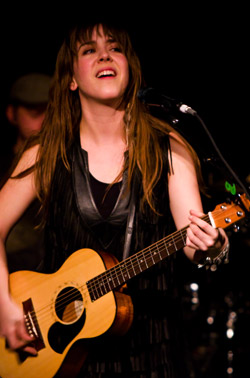 Music, Musician Interviews, and more: A Modern Troubadour - Serena Ryder