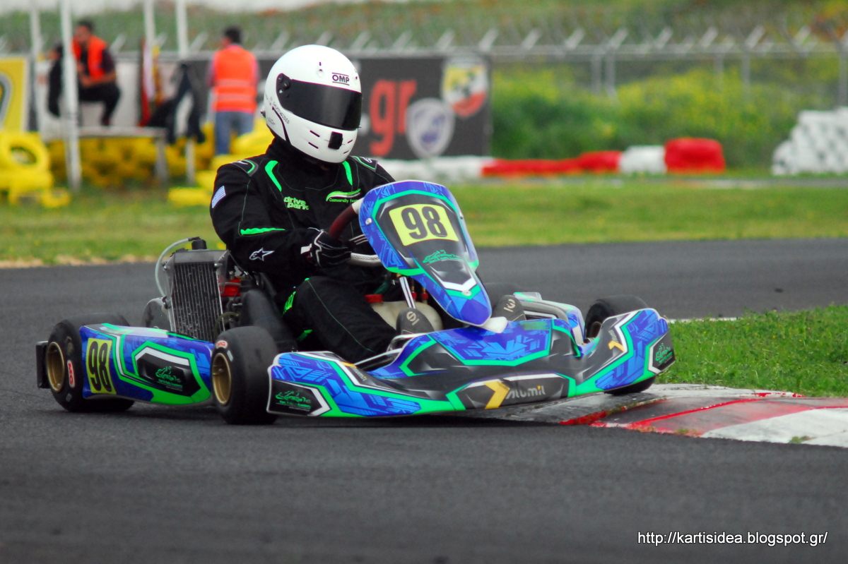 karting.gr.blogspot.com: Οι οδηγοί οικοδεσπότες...