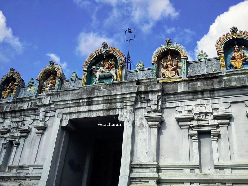 A Wandering Heritager: Vilamal Patanjali Manohar Temple / Pathanchali ...