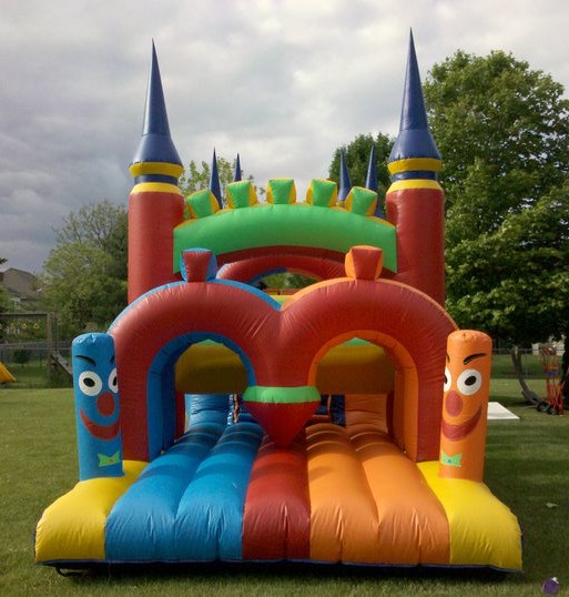 Moontastic Bouncers: Here are some GREAT ideas for a Carnival Themed Party!