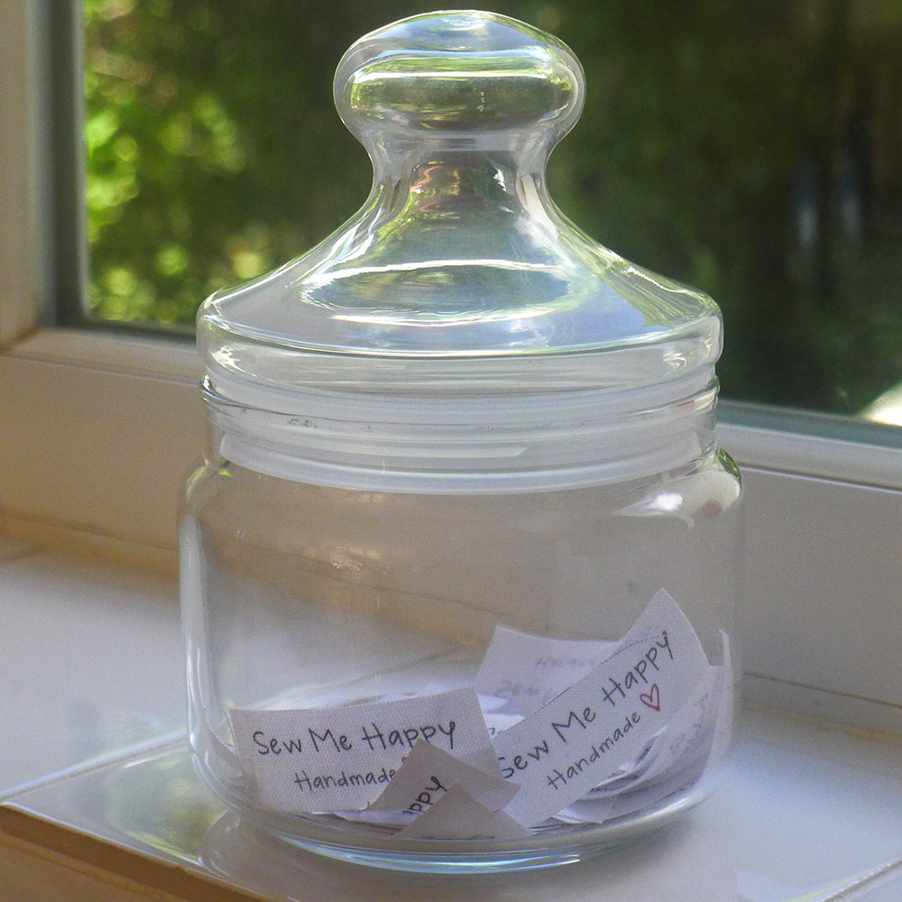 Sew Me Happy: How to Make Your Own Sewing Labels For Just a Few Pence Each!