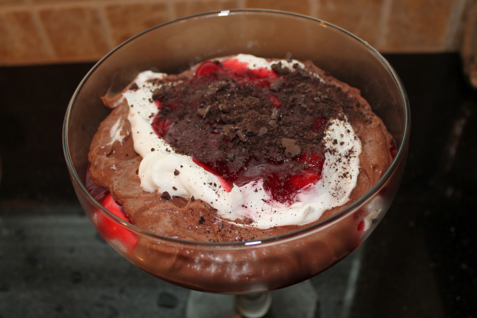 Skinni Cook: Skinni Black Forest Trifle