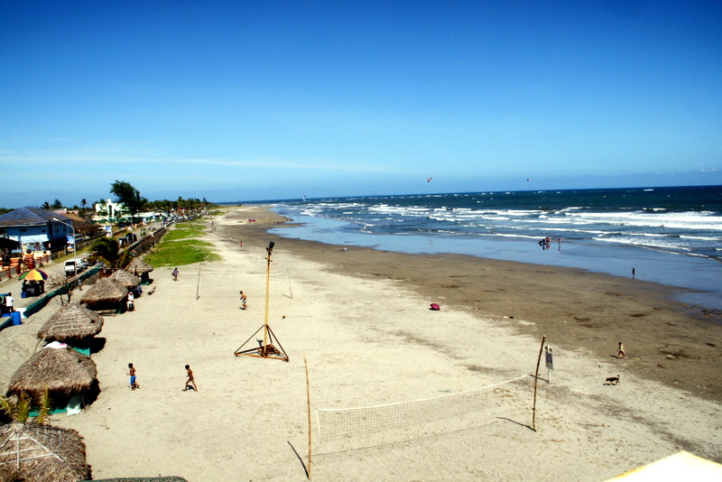 Sights and Spices: Sights: Surf's Up - BAGASBAS, LA UNION, BALER