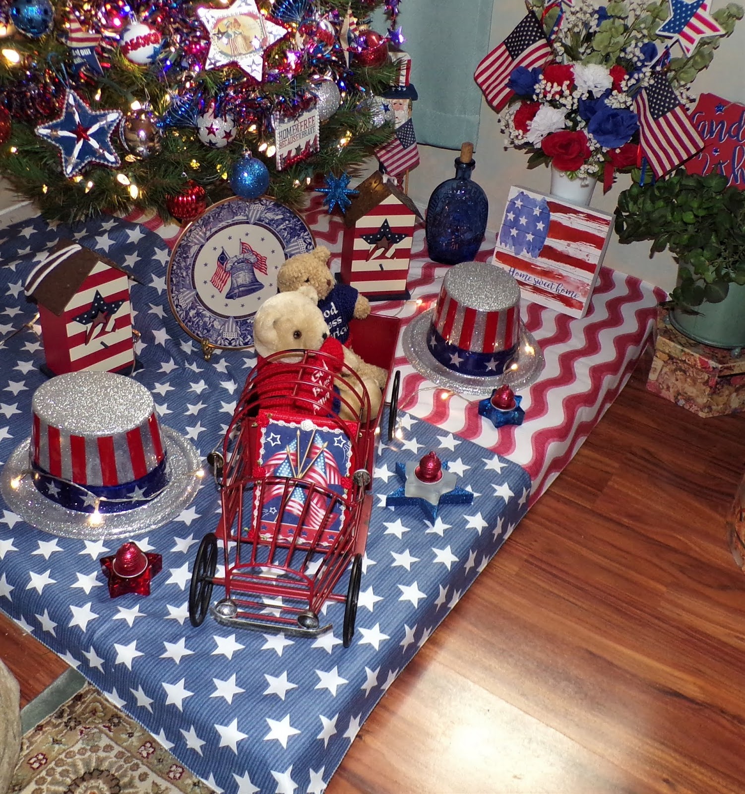 DEBBIE-DABBLE BLOG: Summer Patriotic Tree, 2020