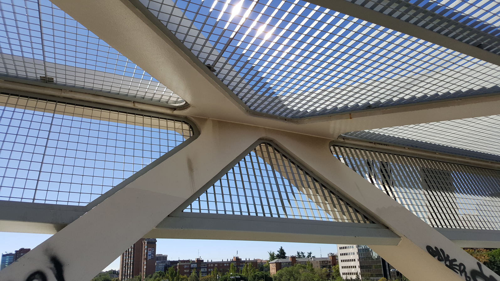 The Happy Pontist: Spanish Bridges: 1. Paloma Footbridge, Madrid