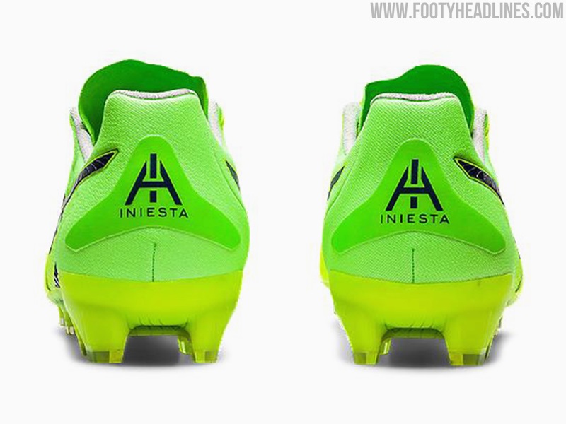 Iniesta 2022 Cleats