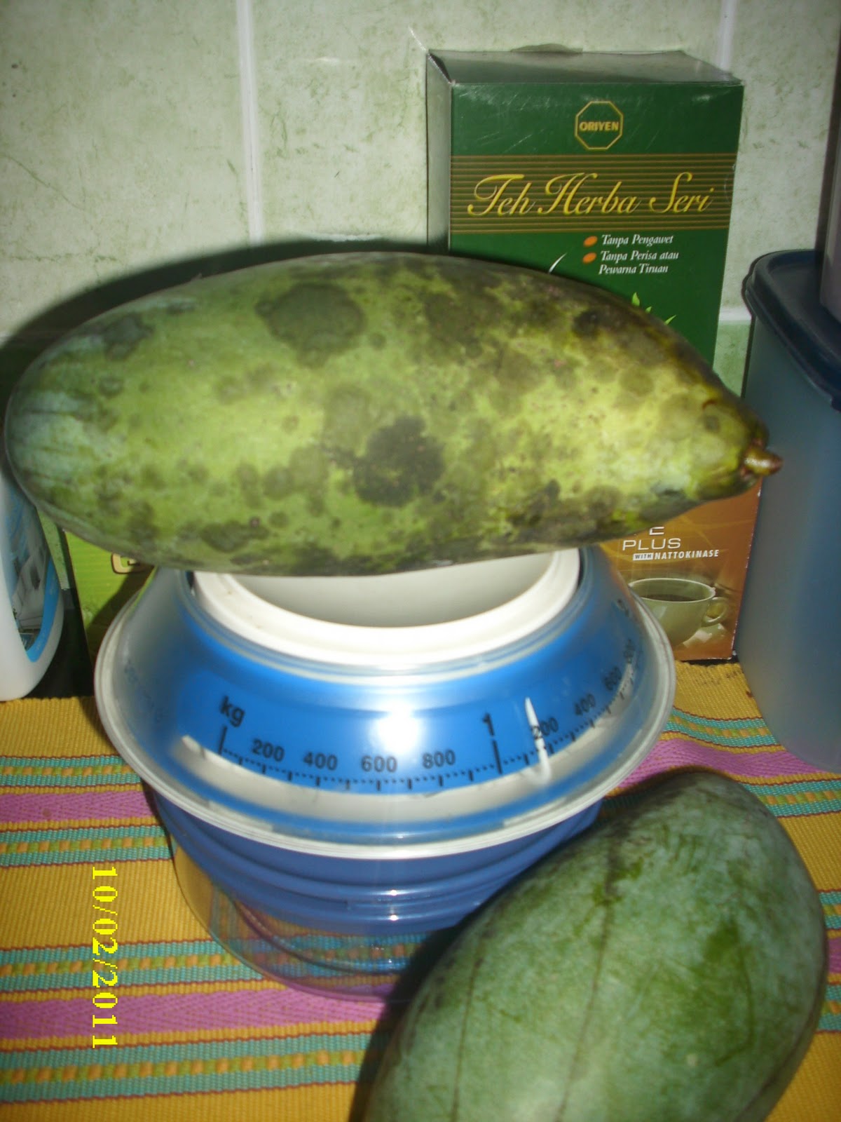 Kerabu Mangga Udang - Amie's Little Kitchen