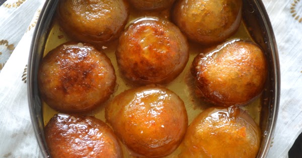 Veggie Platter: Potato Gulab Jamun