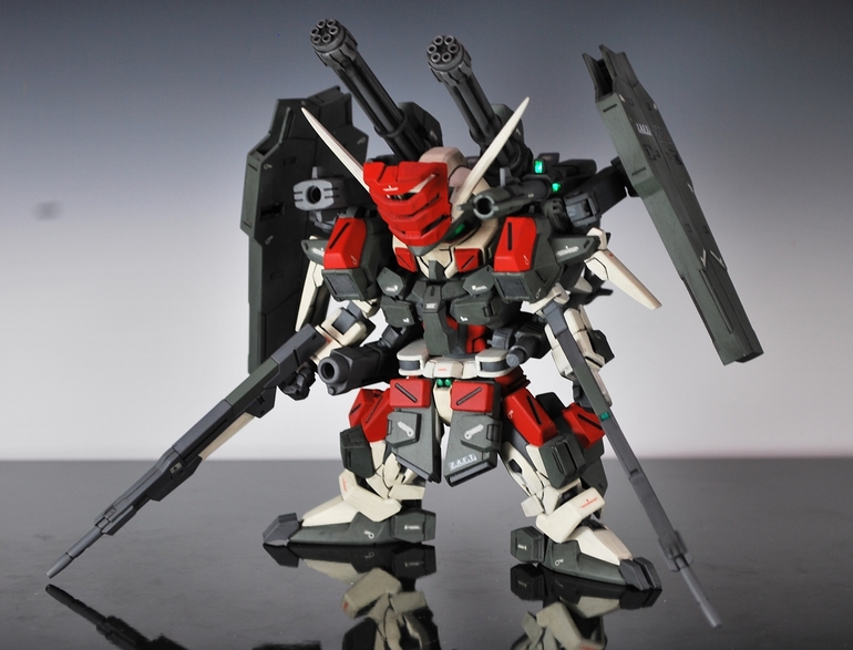 Custom Build: SD x HG Verde Buster Gundam