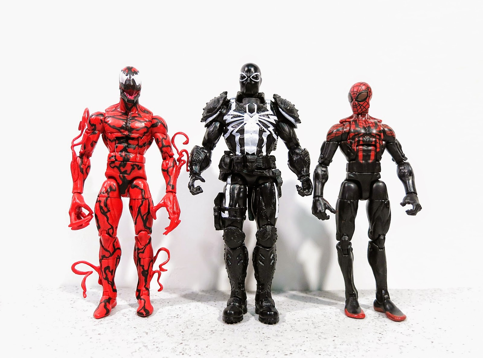 Combo's Action Figure Review: Agent Venom (Marvel Legends)