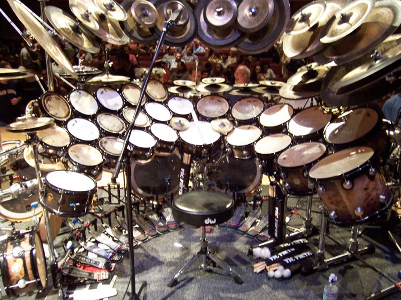 ABBEY ROAD: MR. PORTNOY Y SUS MONSTERS